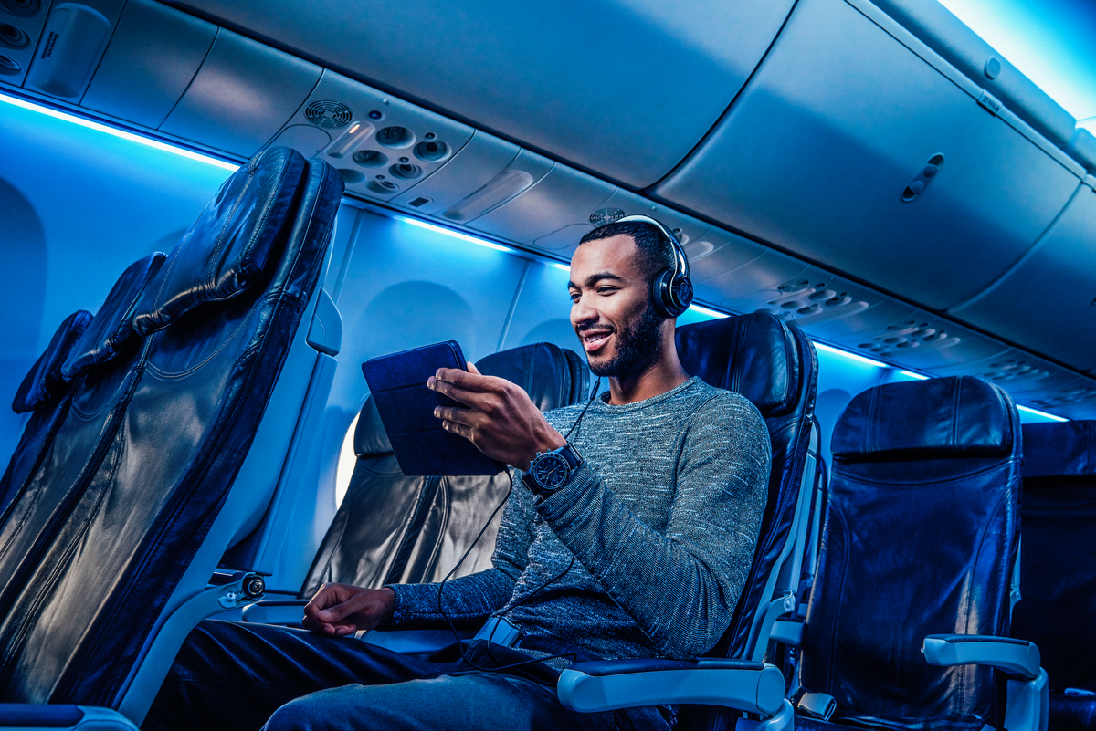 The ins and outs of in-flight connectivity - Alaska Airlines, Hawaiian ...
