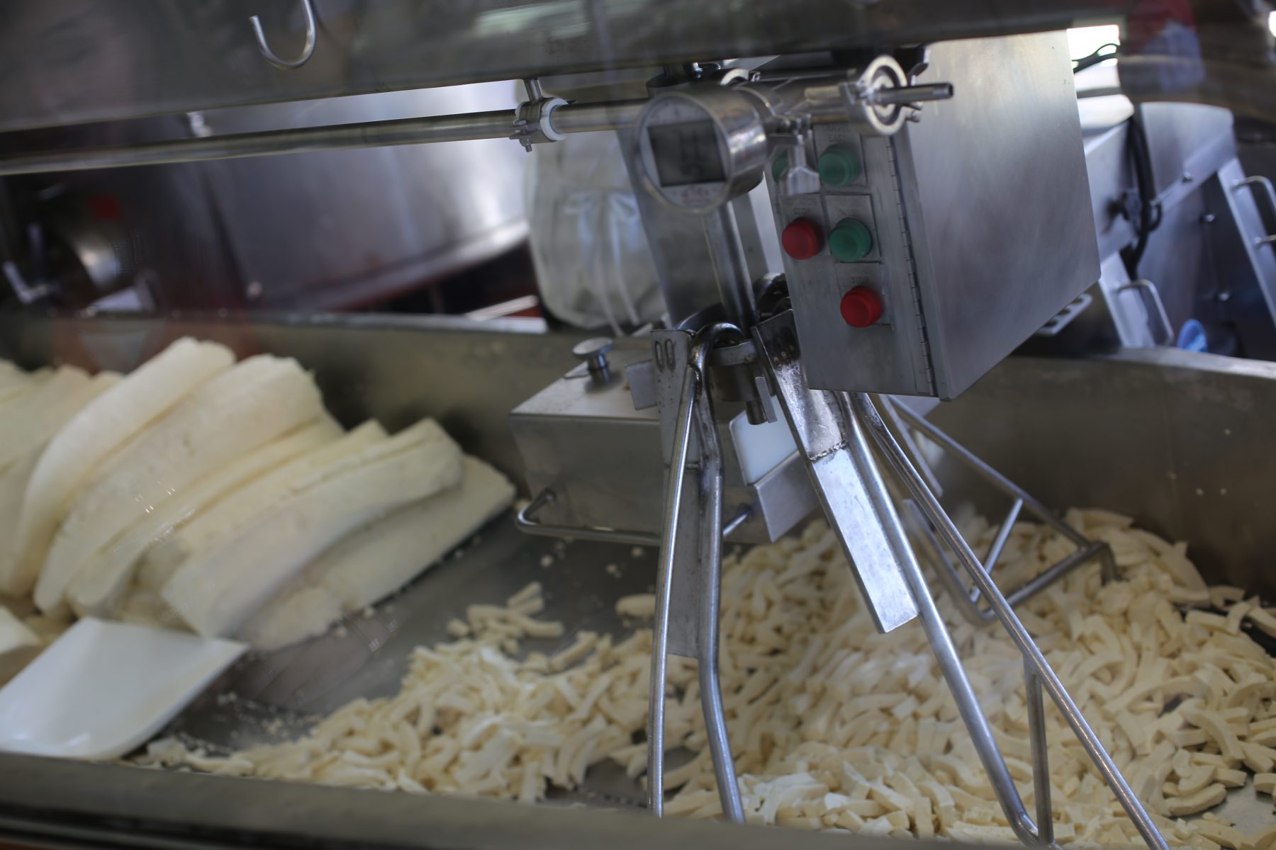 The art of an artisan cheese plate - Alaska Airlines, Hawaiian Airlines ...
