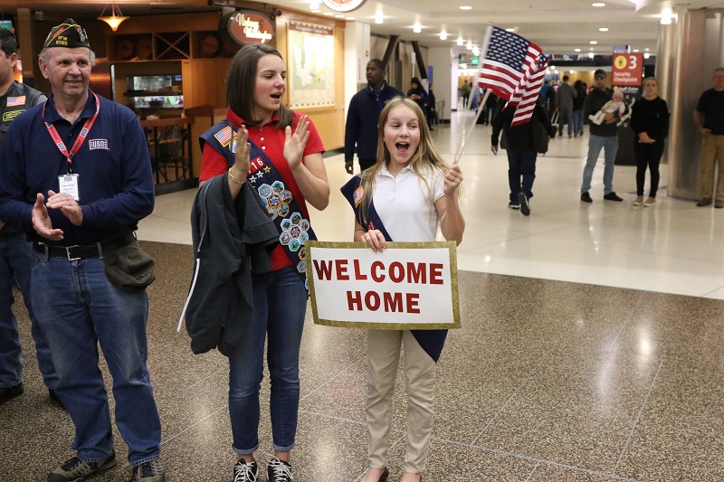 ‘Honor Flights’ take veterans to D.C. war memorials - Alaska Airlines ...