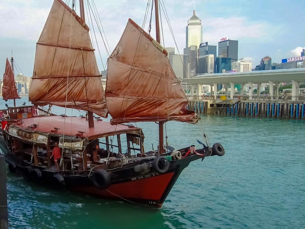 Beginner's guide to Hong Kong - Alaska Airlines, Hawaiian Airlines and ...