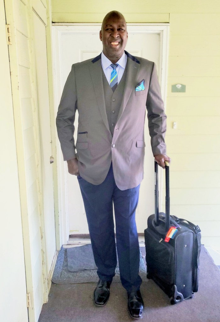 Alaska Airlines Flight Attendant & Soul Food Chef Hampton Isom ...