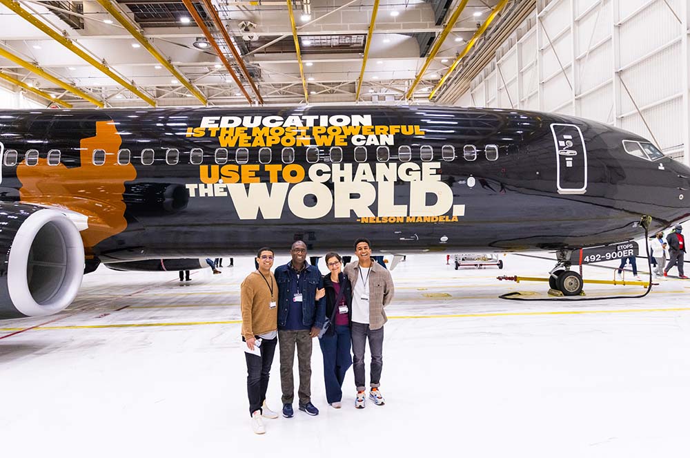 Alaska Airlines reveals “Our Commitment” aircraft in partnership with ...