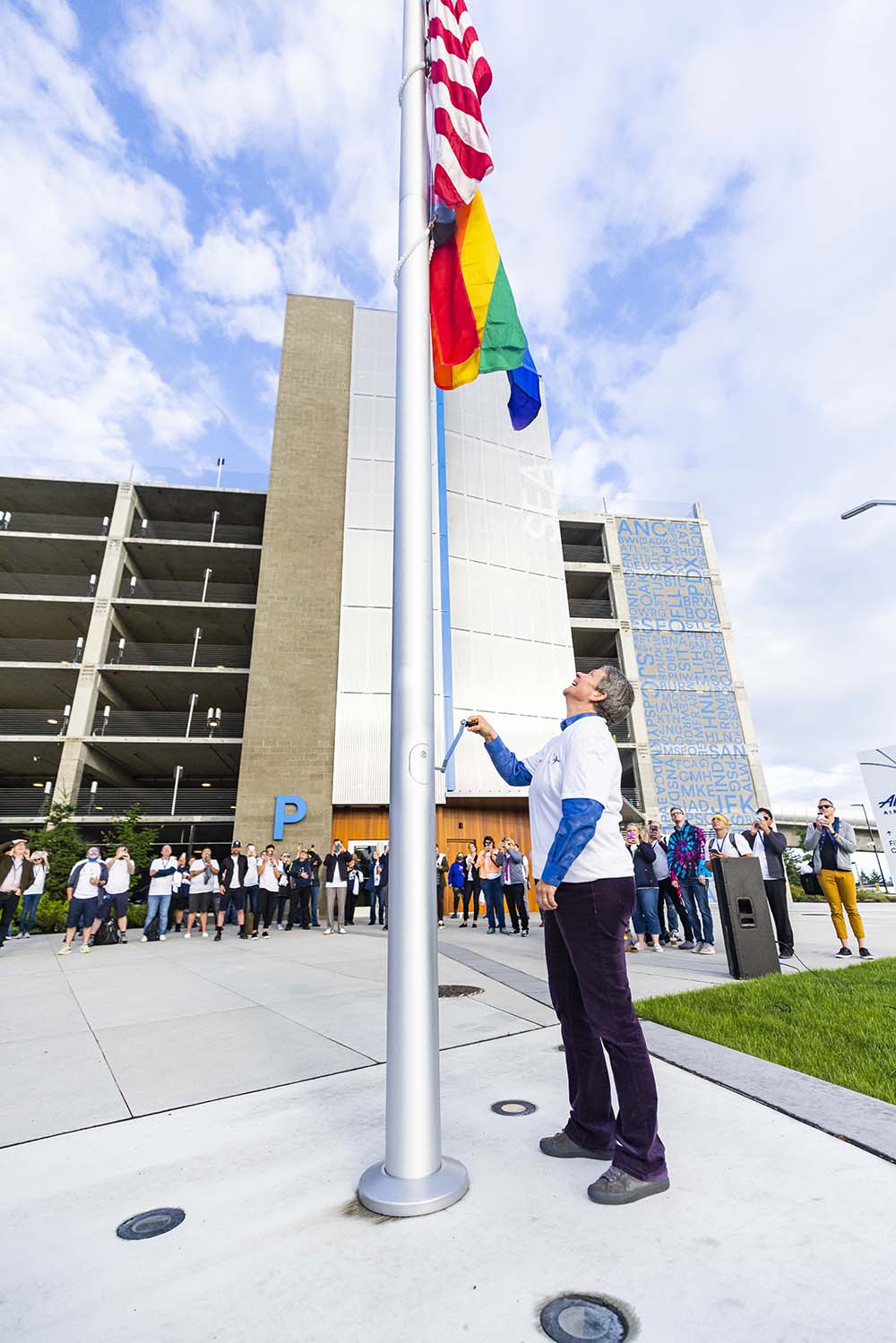 Alaska Airlines takes Pride to the skies with Delight Flights & first ...