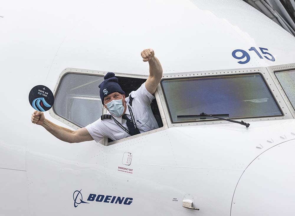 Alaska Airlines releases the Kraken (on a plane) just in time for NHL ...