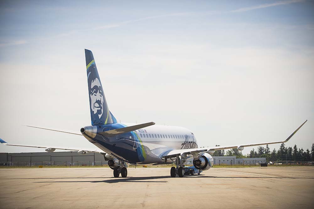 With the E175 flying Horizon’s future, we bid farewell to the Q400 ...