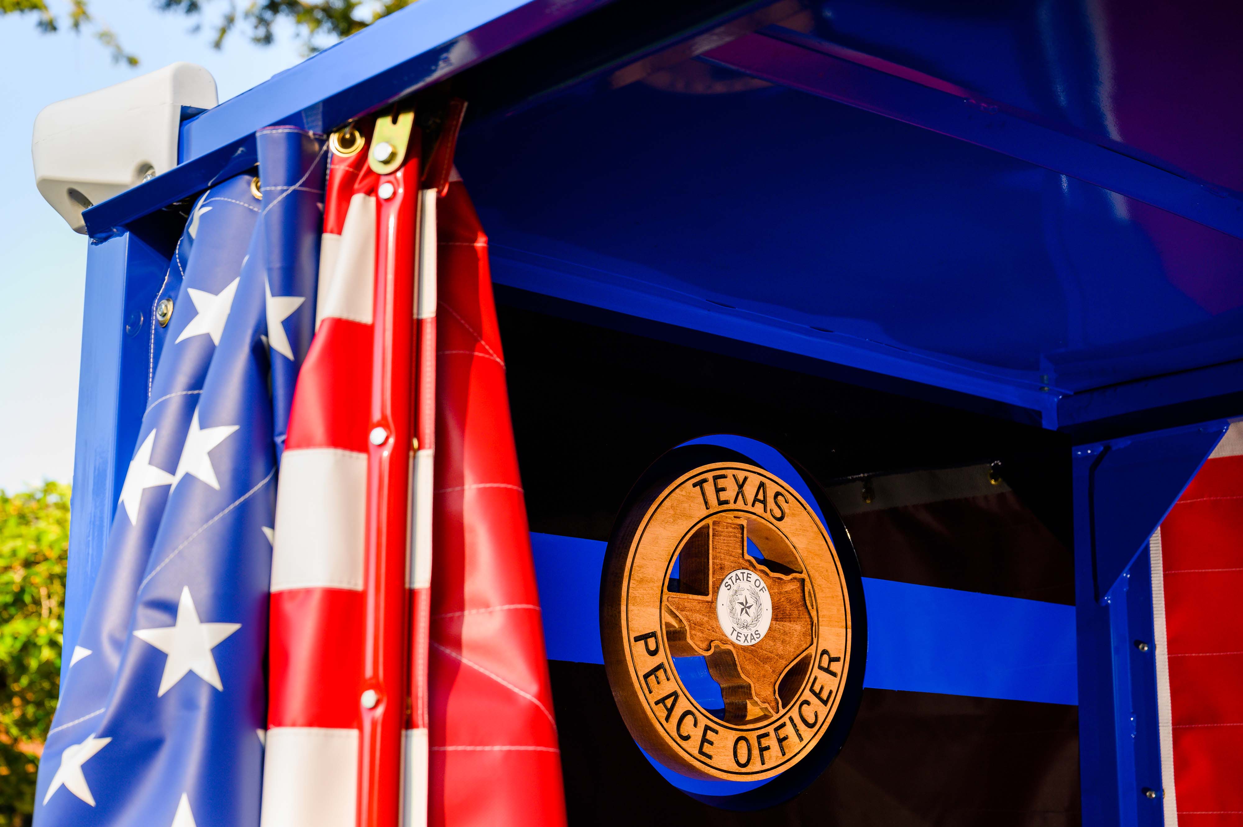 Alaska Airlines 14th Fallen Hero Cart arrives at San Antonio Airport ...