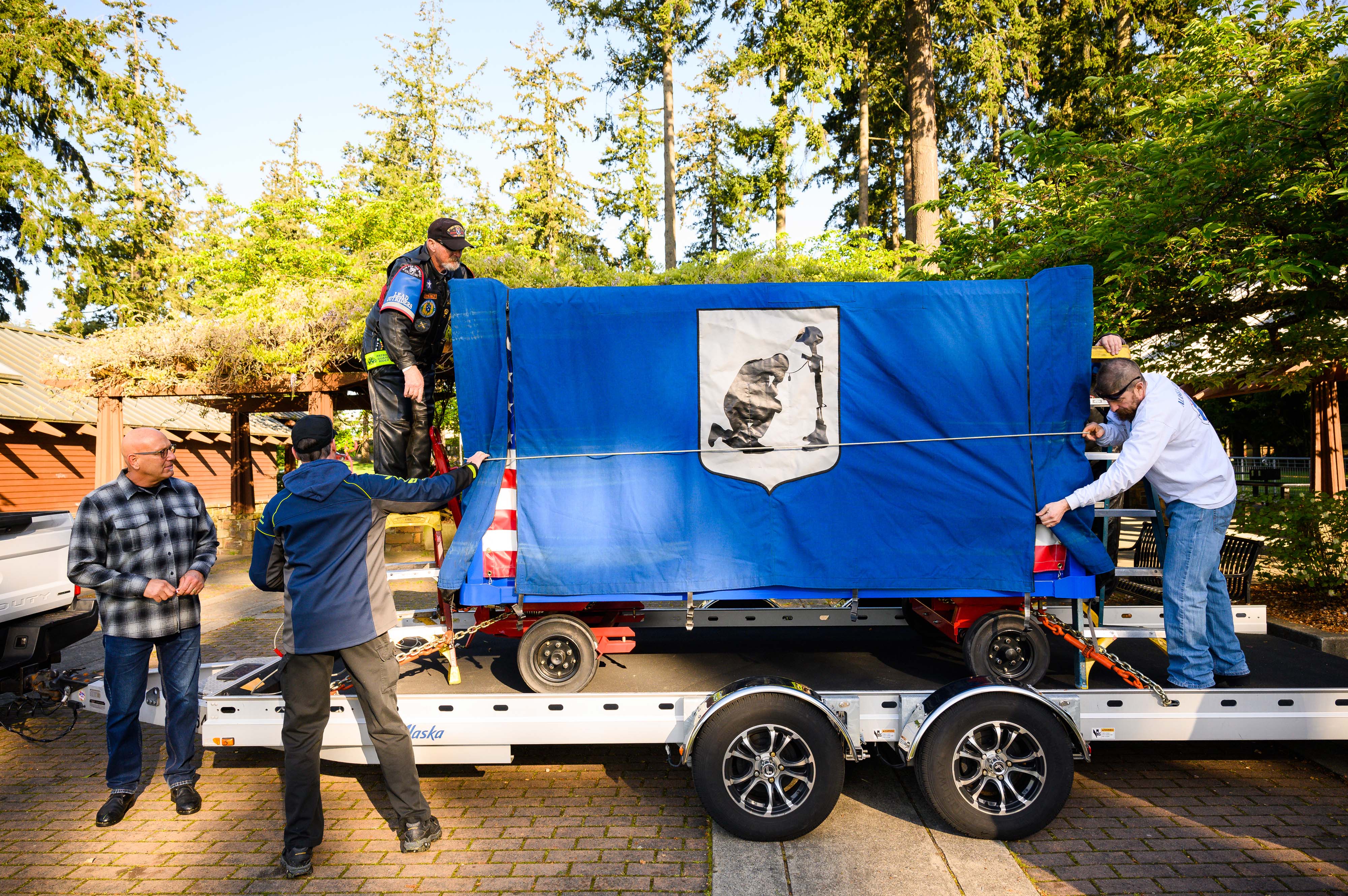 Alaska Airlines 14th Fallen Hero Cart arrives at San Antonio Airport ...
