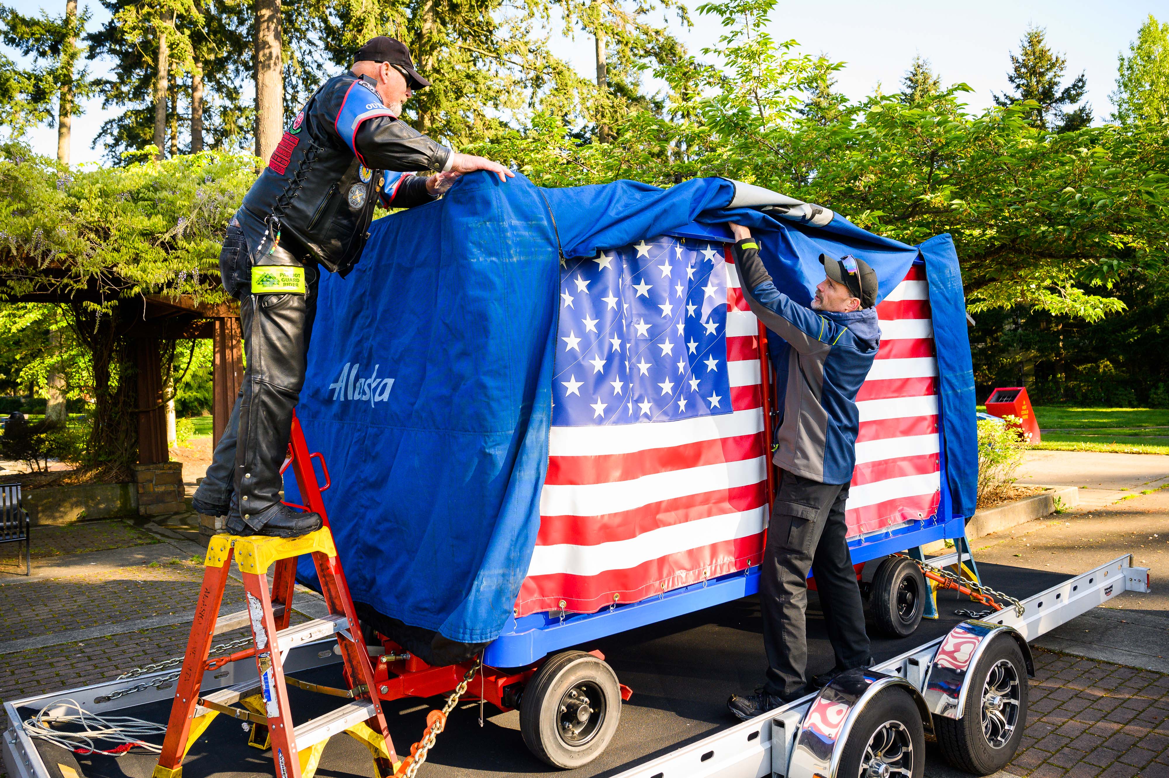 Alaska Airlines 14th Fallen Hero Cart arrives at San Antonio Airport ...