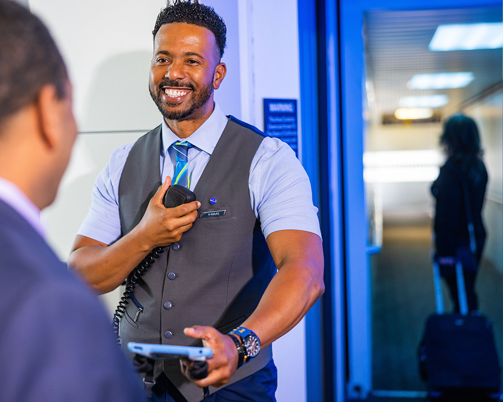 Alaska Airlines invests in its people with $200 million in payouts and ...