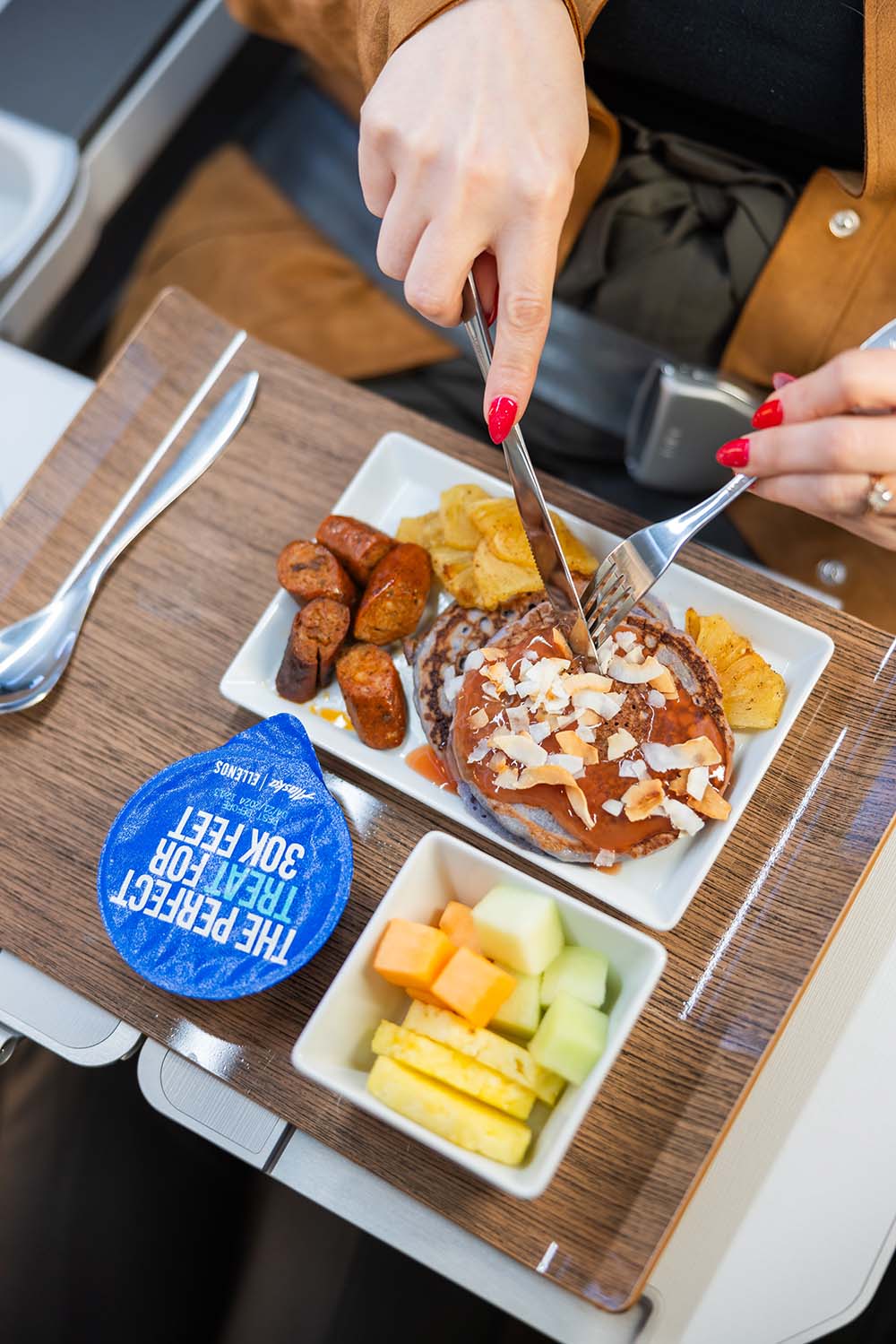 Alaska Airlines brings West Coast flair to premium food and beverage ...
