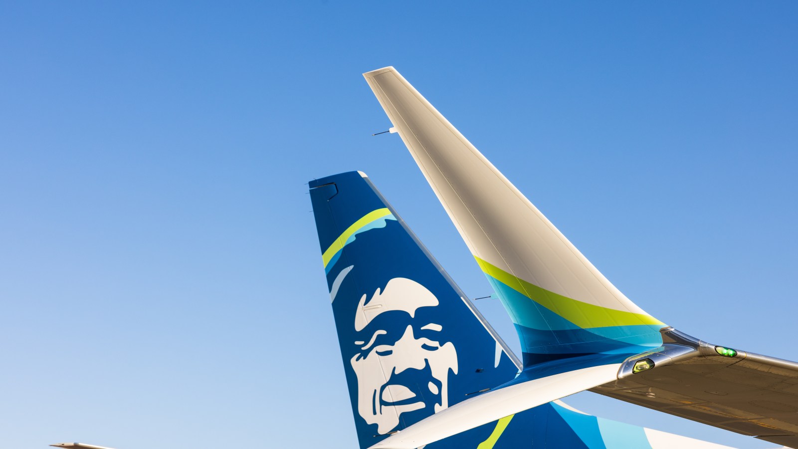 Alaska Airlines Winglet - Alaska Airlines, Hawaiian Airlines and ...