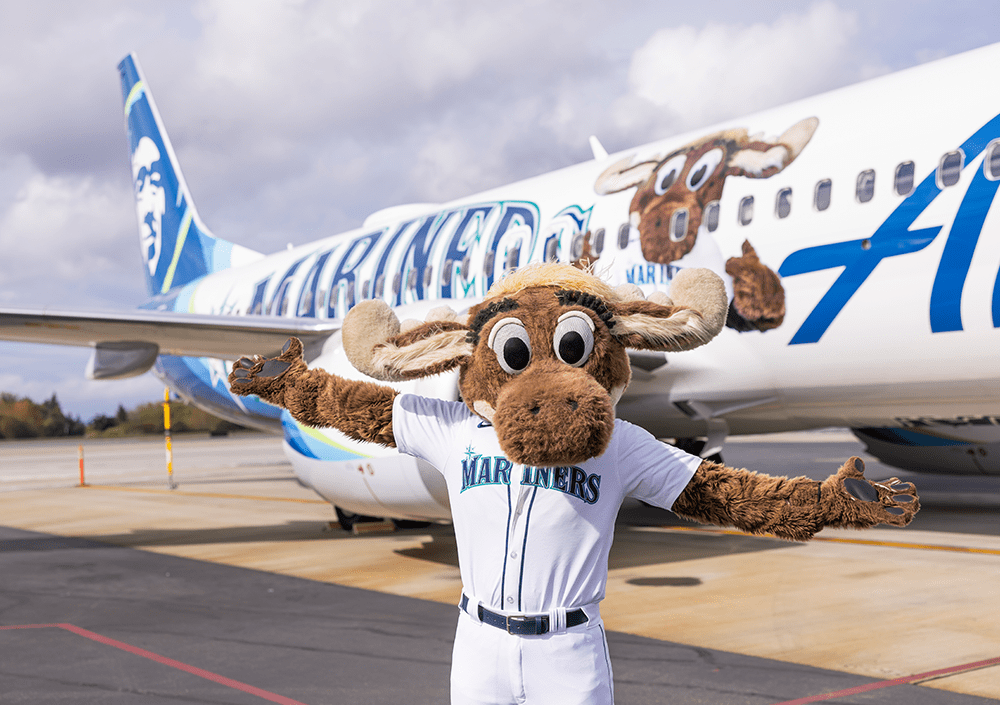 Alaska Airlines celebrates historic Seattle Mariners season with flight ...