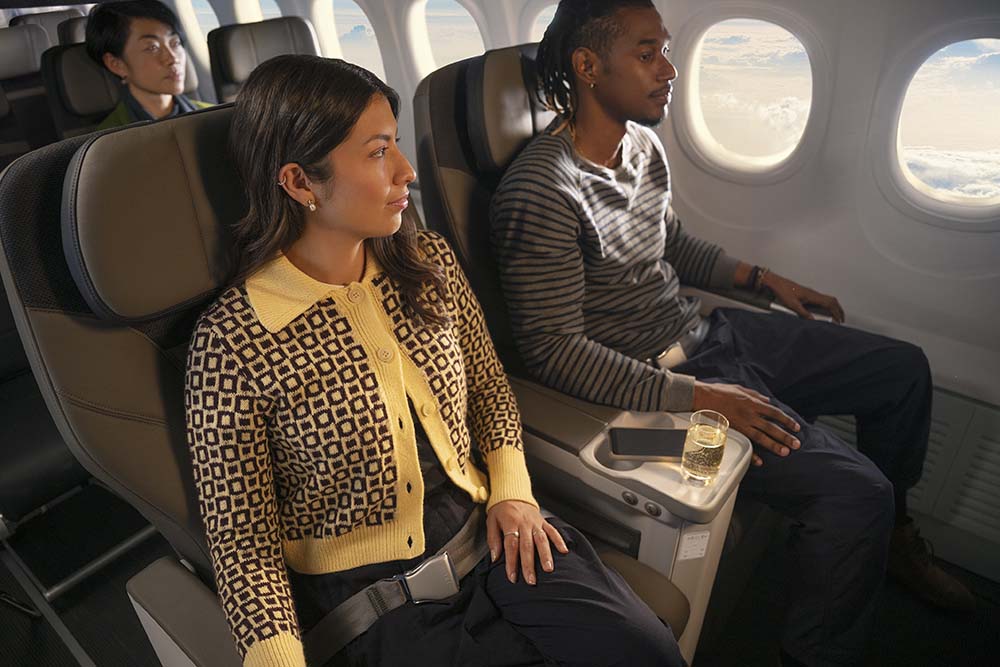 Alaska Airlines Elevates Loyalty Program with Personalized Rewards and ...