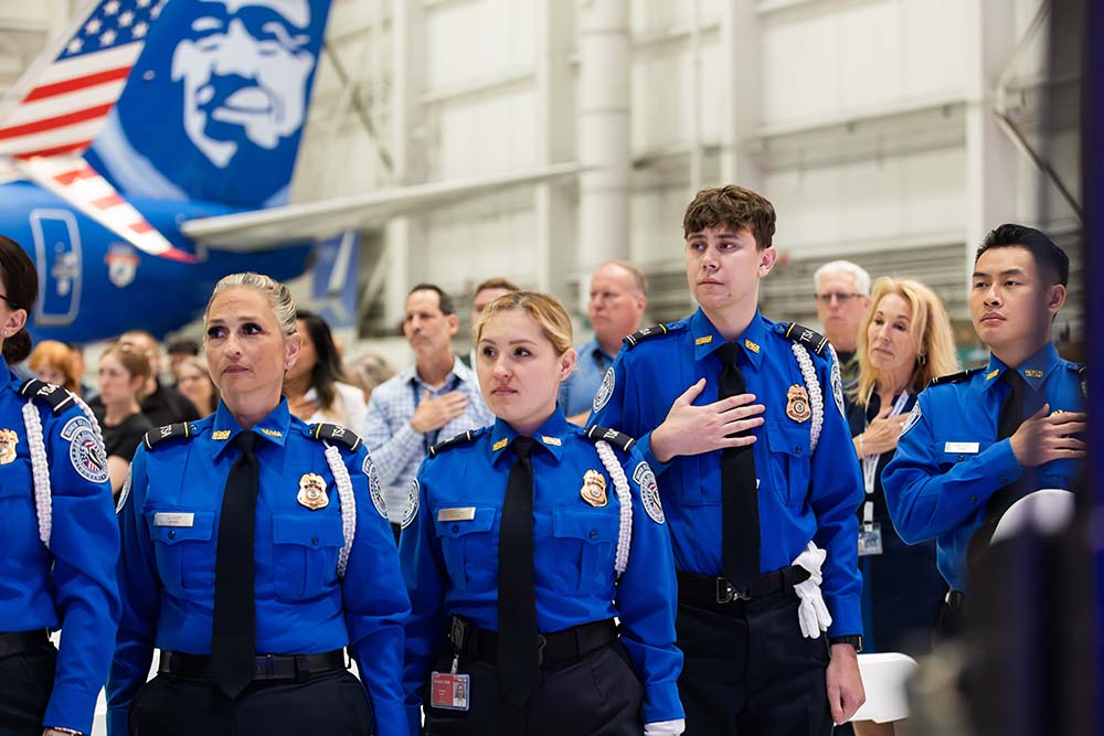 Alaska Airlines Fallen Soldier Cart stationed at Seattle-Tacoma ...