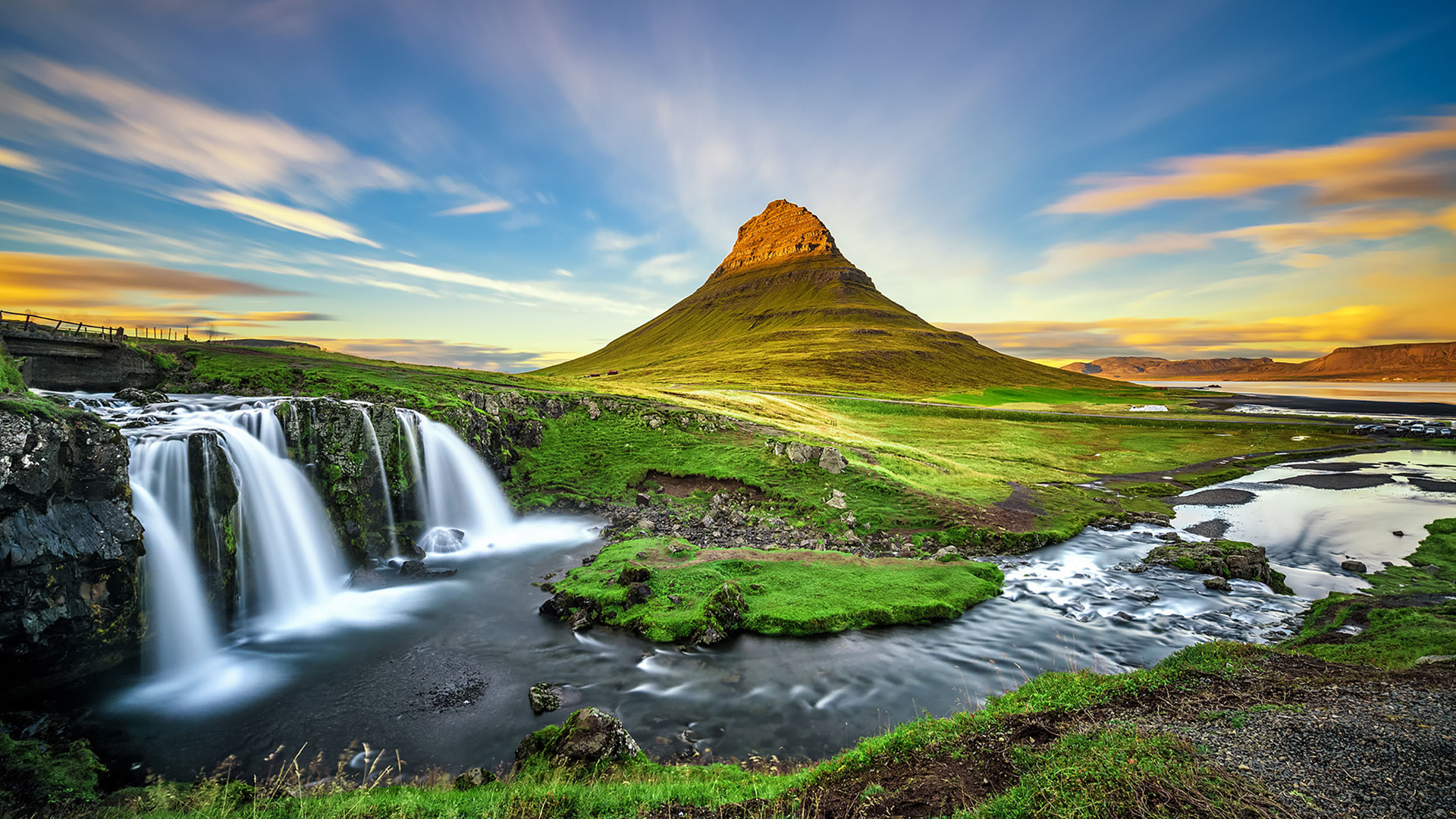Iceland is calling: Alaska Airlines launches new route to Reykjavík and ...
