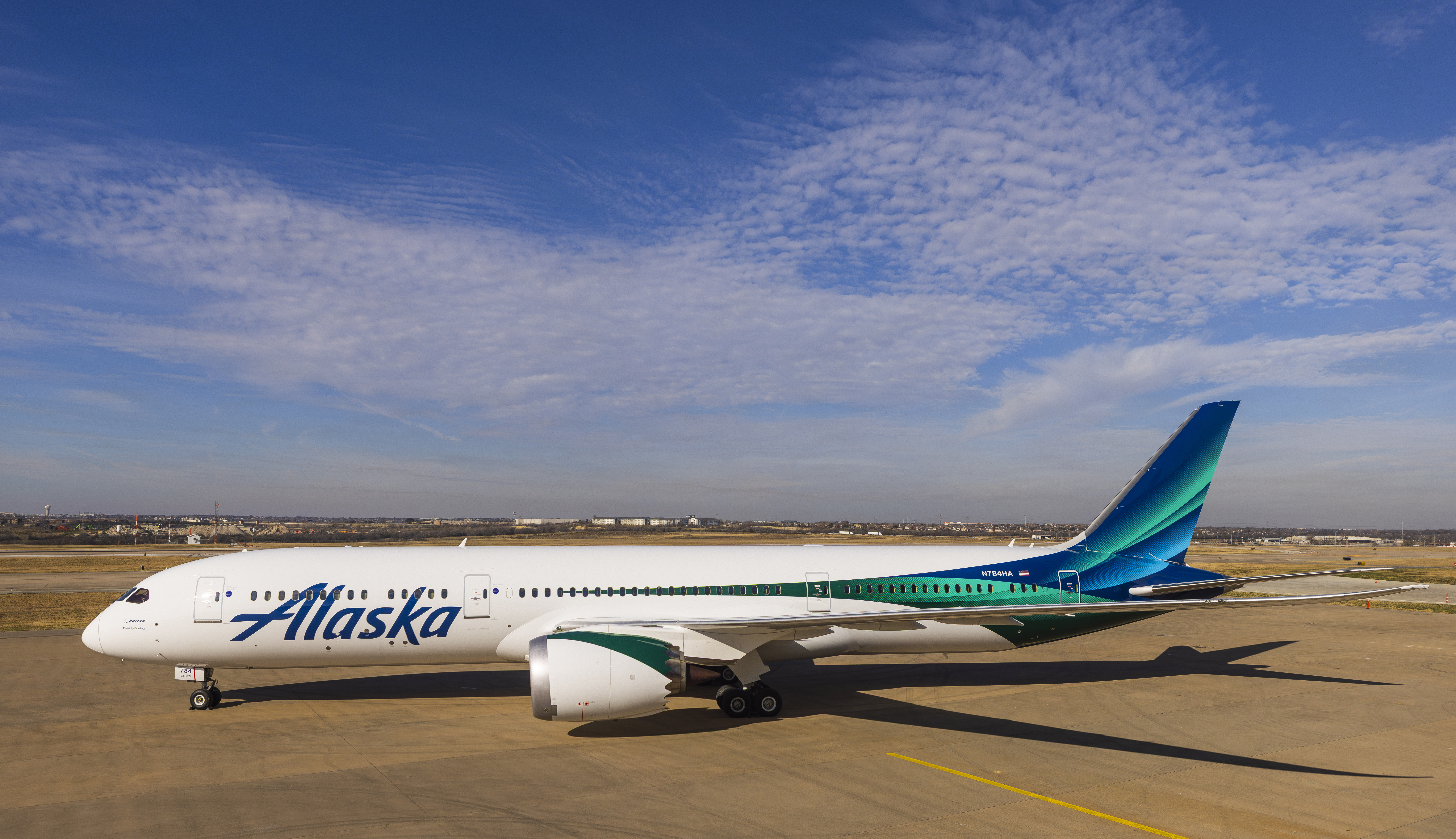 Alaska Airlines welcomes first 787 widebody aircraft in new global ...